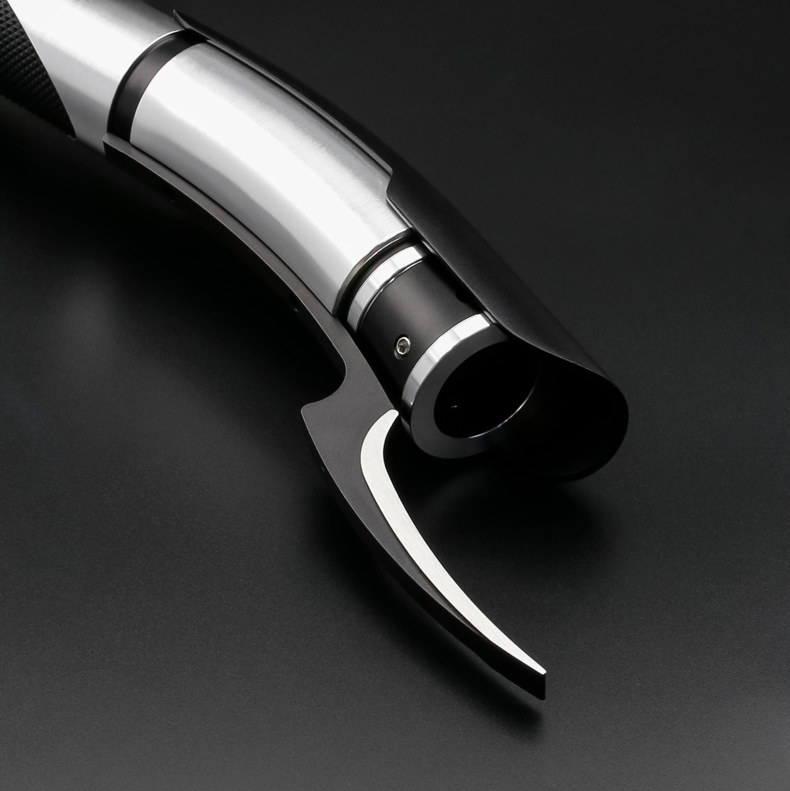 Dooku Lightsaber | Realistic Lightsabers by DynamicSabers